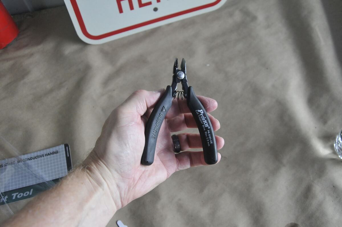 Safe Wire Nippers | Piper Owner Society