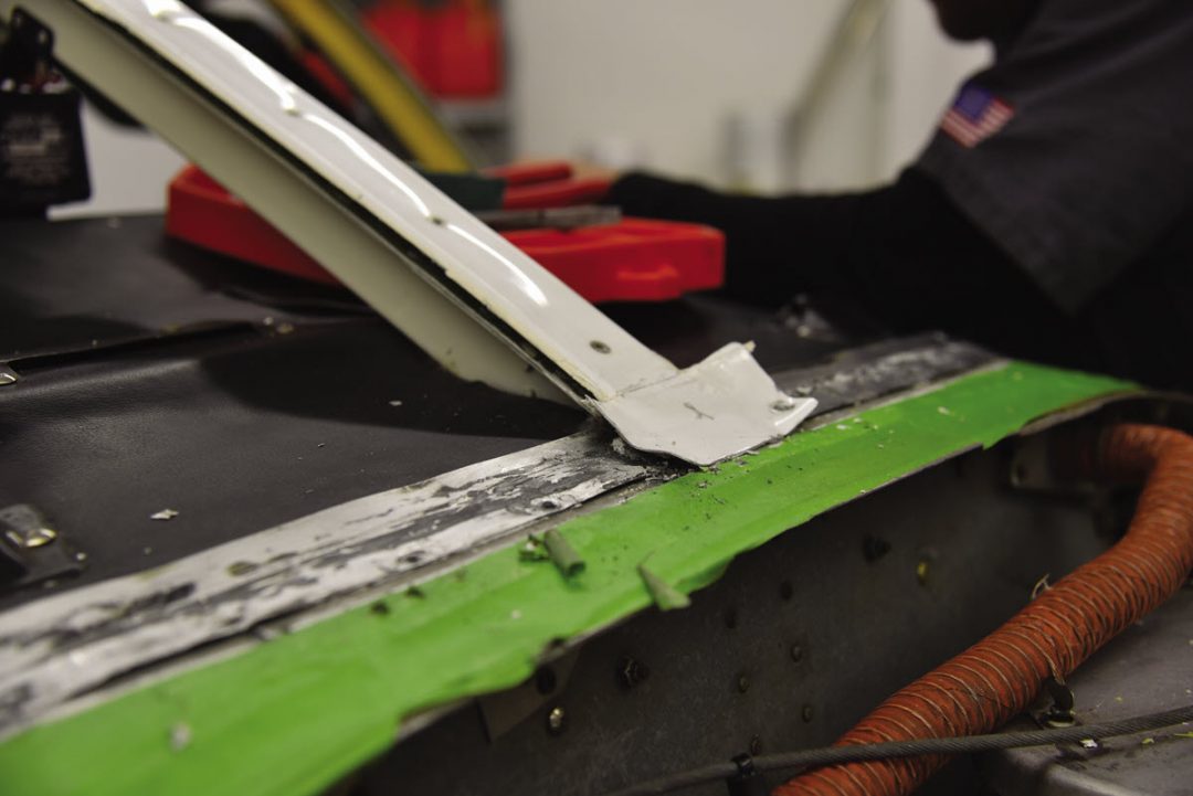 How to Install a One-Piece Windshield in Your Piper | Piper Owner Society