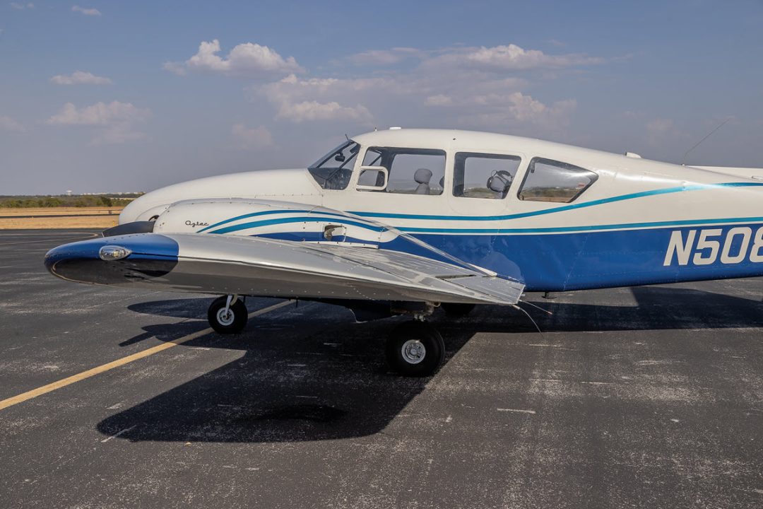 Versatile Piper Twin: Aztec Has Big Advantages for Veteran Pilot Aaron ...